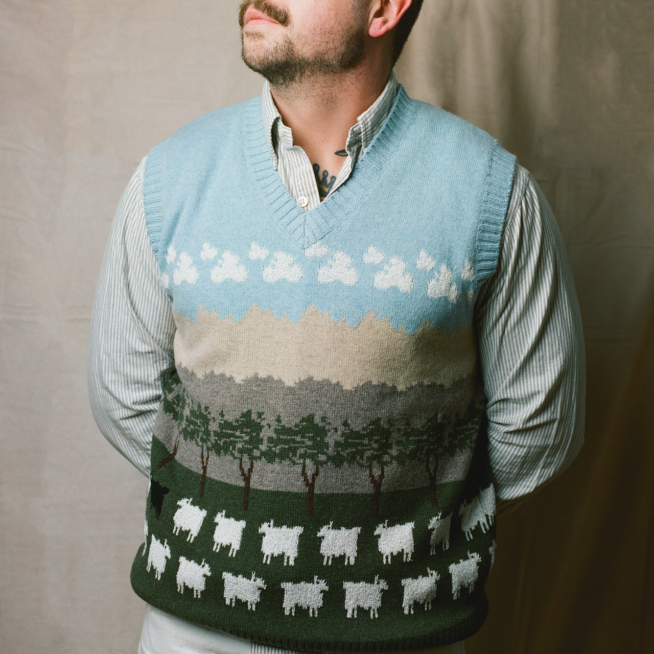 Warm & Wonderful Scenic Sheep Vest – Rowing Blazers